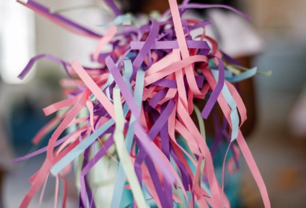 Gift wrapping, ribbon & cards – Scribble and Scratch